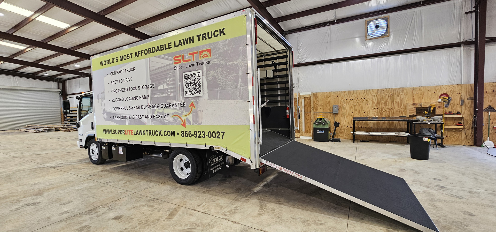 *NEW 2025 Isuzu, 1F304 Gas, Single Cab, 16' Super Lite Eco Series *SHOW ...